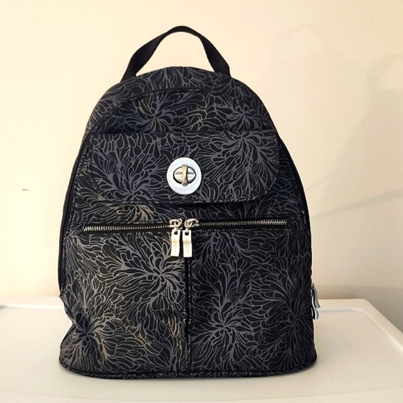 Baggallini | Bags | Baggallini Naples Convertible Backpack | Poshmark